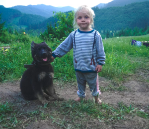 Which Dog Temperaments Are Best for Families with Kids?